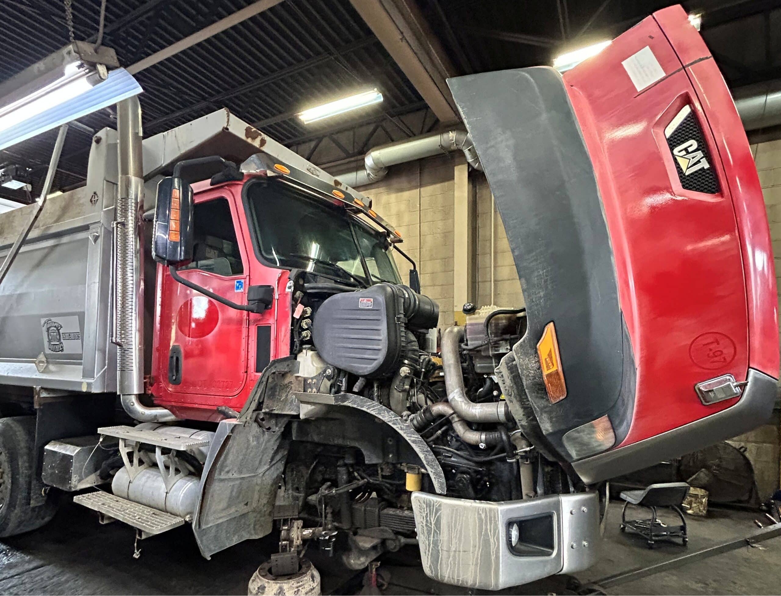FOCUS Heavy-Duty Trucks Parts Distribution and Service